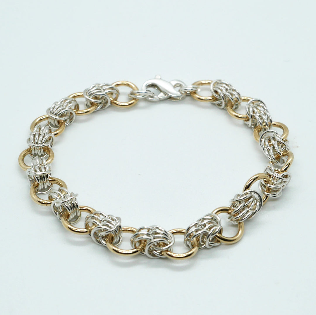 Celeste Miller Title: Scherzo Bracelet | Crossroads Art Center